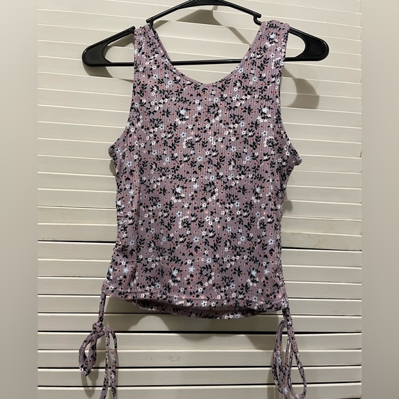 Papaya | Tops | Papayas Purple Floral Tank Top Nwot | Poshmark